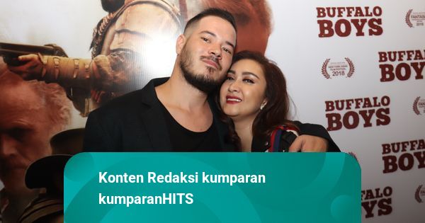 Rayakan Natal Bersama, Nafa Urbach dan Zack Lee Didoakan Rujuk | kumparan.com